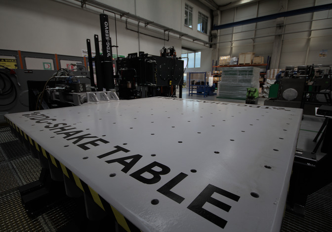 TDG HIGH CAPACITY SHAKE TABLE | TDG